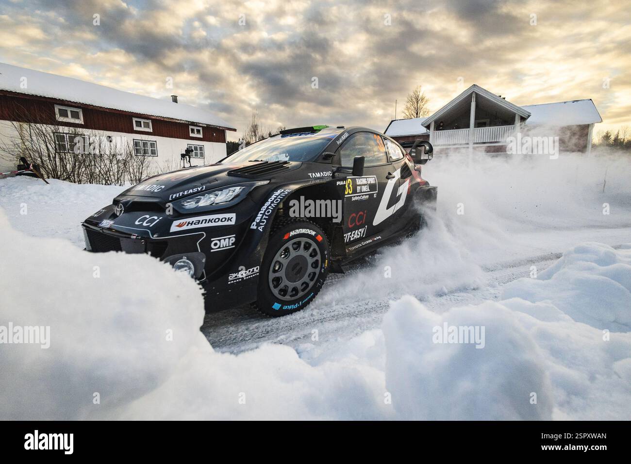 33 Elfyn EVANS, Scott MARTIN, Toyota GR Yaris Rally1, Aktion während ...