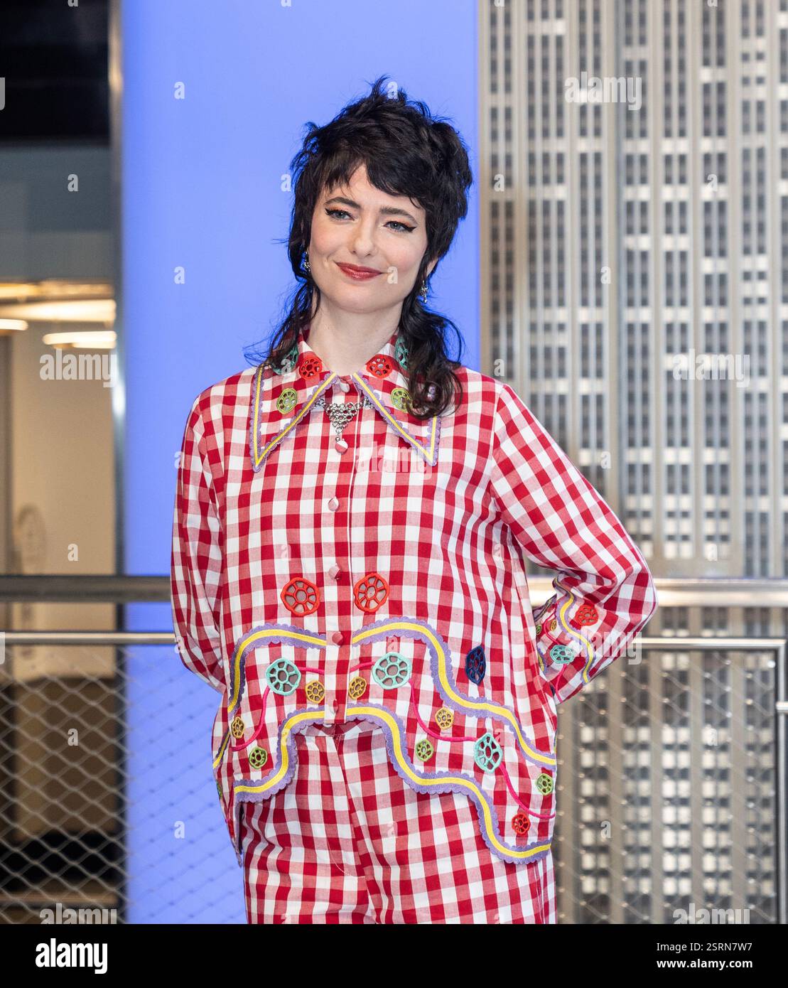 Sarah Sherman, Mitglied der Live-Besetzung, besucht das Empire State ...