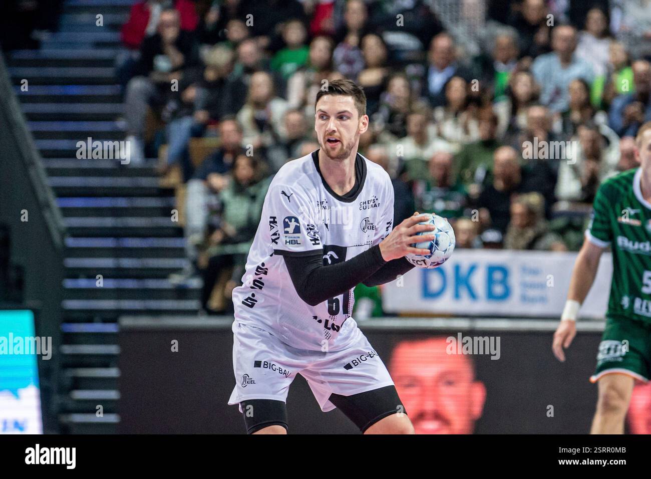 Wetzlar, Deutschland. Februar 2025. Hendrik Pekeler (THW Kiel, 61 ...