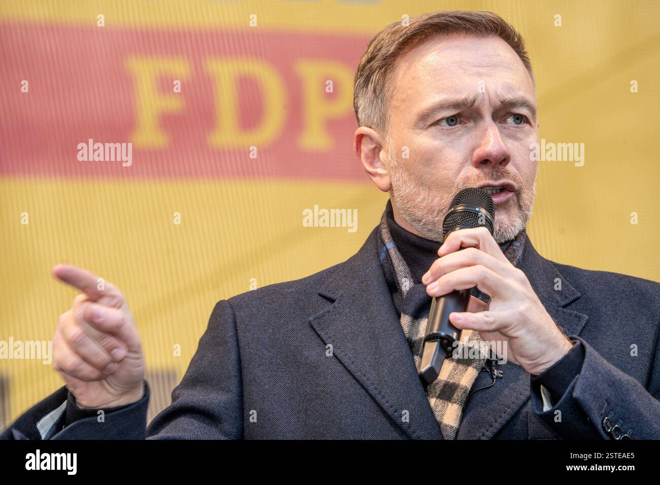 Christian Lindner, FDP-Vorsitzender, Wahlkampfrede auf dem Marienplatz, Bundestagswahlkampf ...