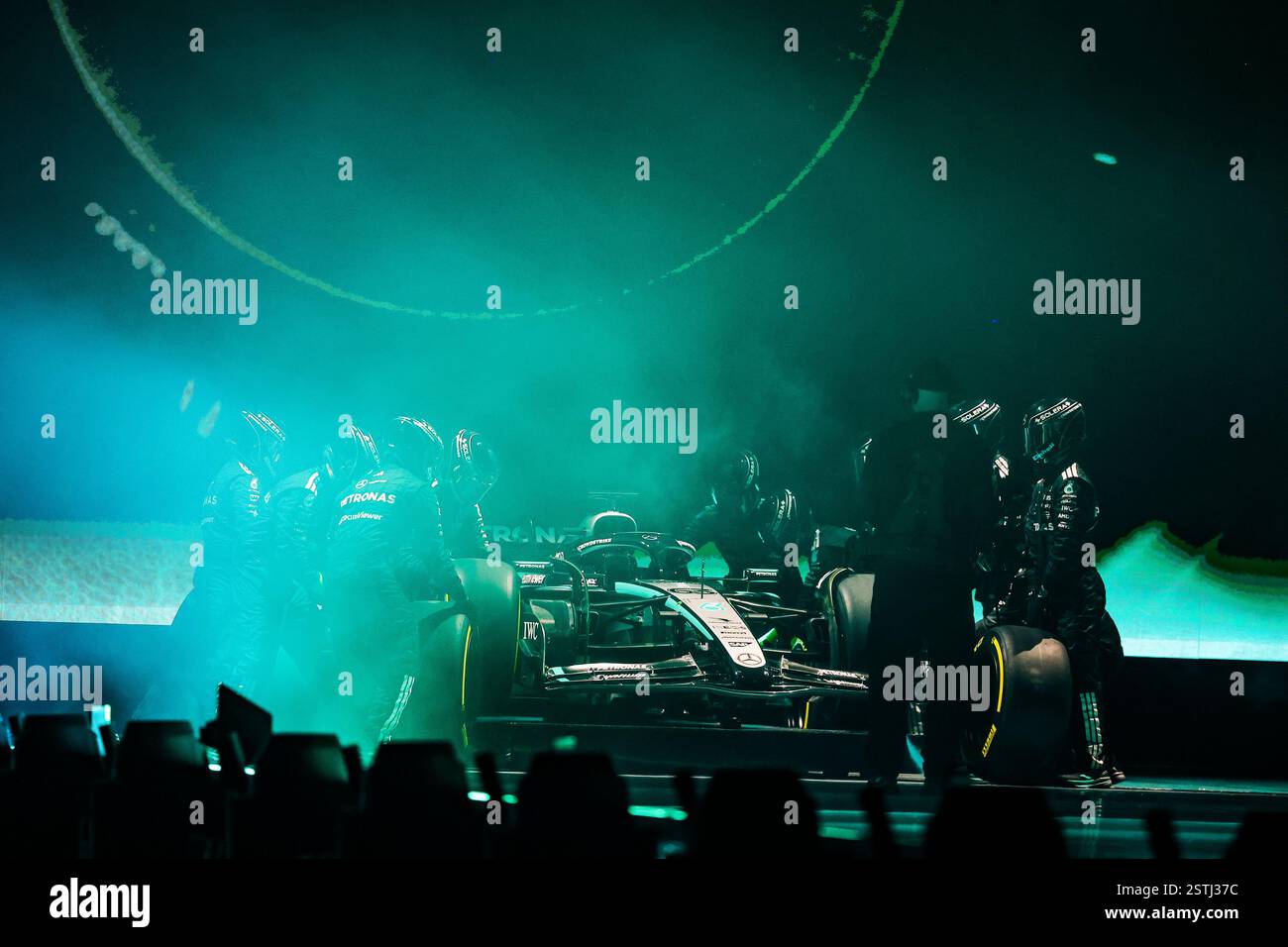 London, Großbritannien, 18. Februar 2025, Mercedes AMG F1 Team W16 ...