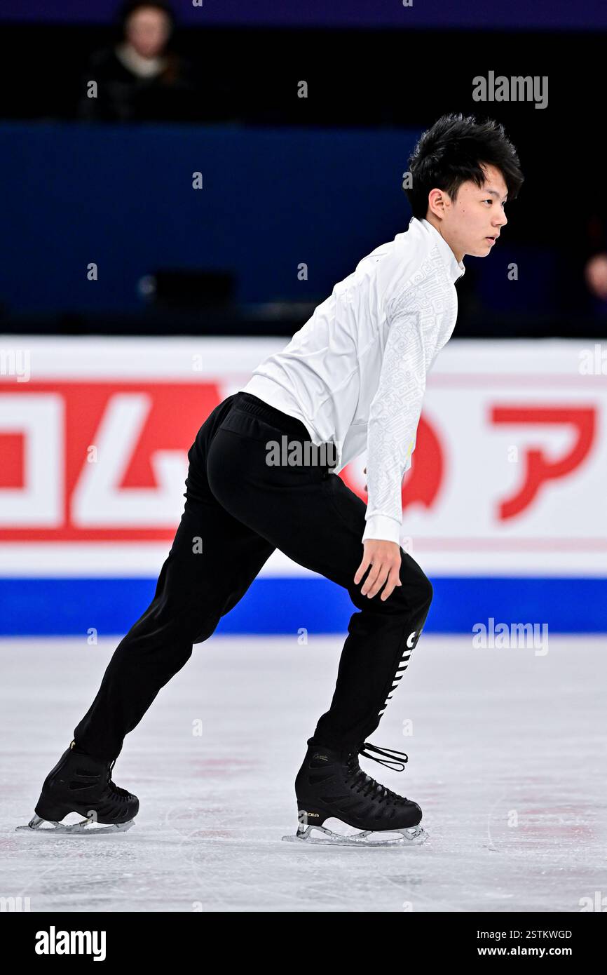 Zhiming PENG (CHN), während des Männer-Trainings, bei der ISU Four ...