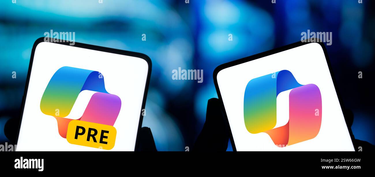 Das microsoft copilot und copilot pre logo wird auf dem smartphone ...