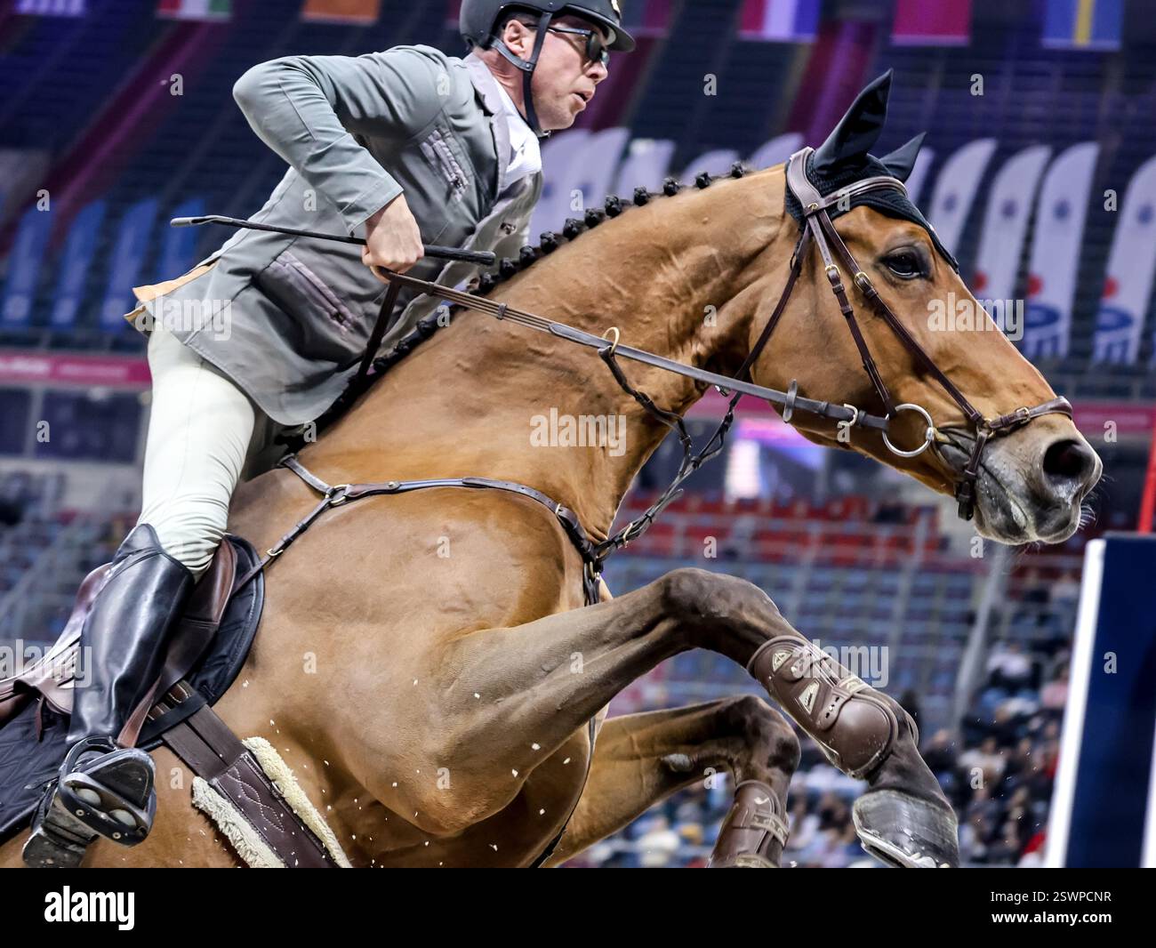 Andrius Petrovas von Litauen auf Qarath van Paebroek konkurriert in der Cavaliada CSI4*-W Big ...
