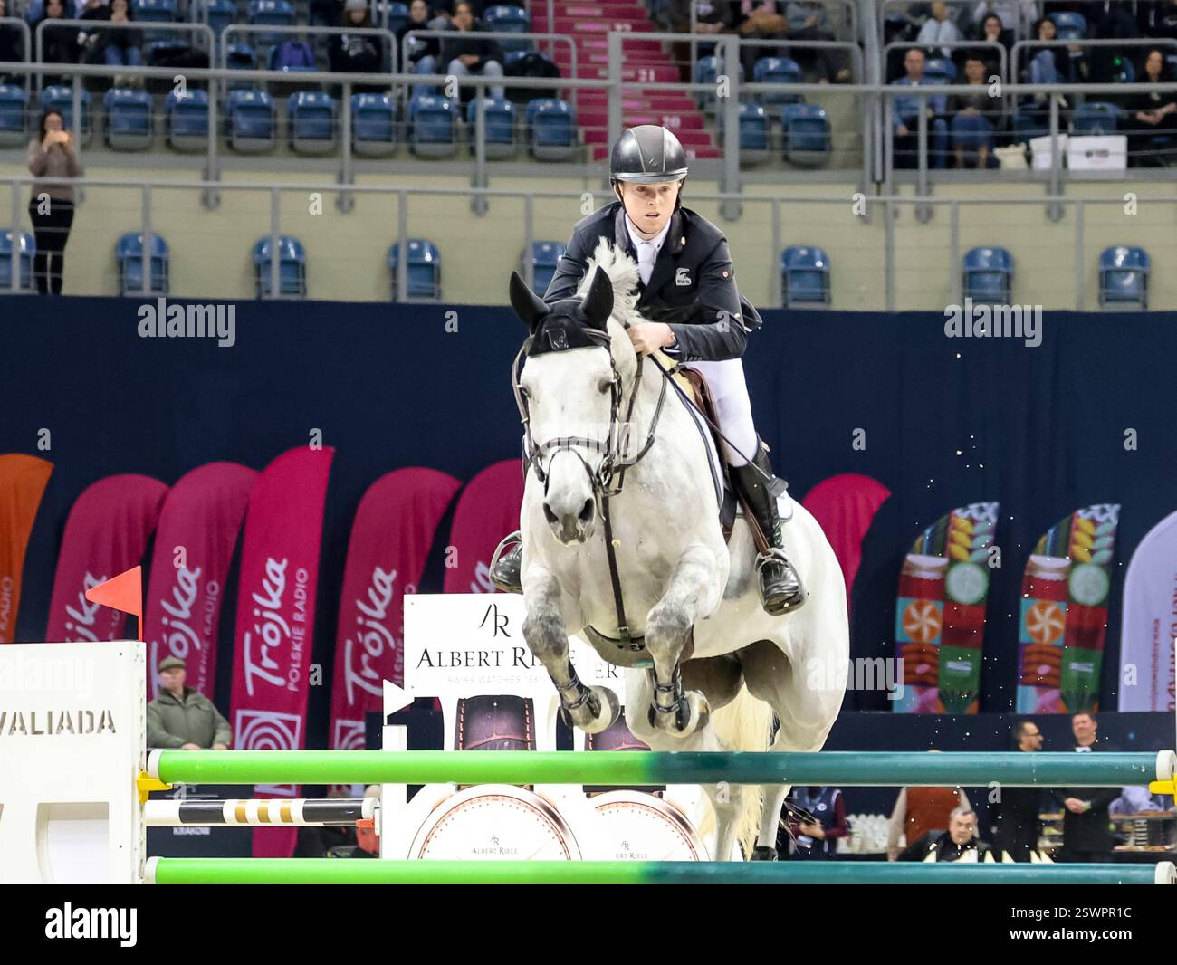 Matt Barrigan von Irland auf Grace V tritt in der Cavaliada CSI4*-W Big ...