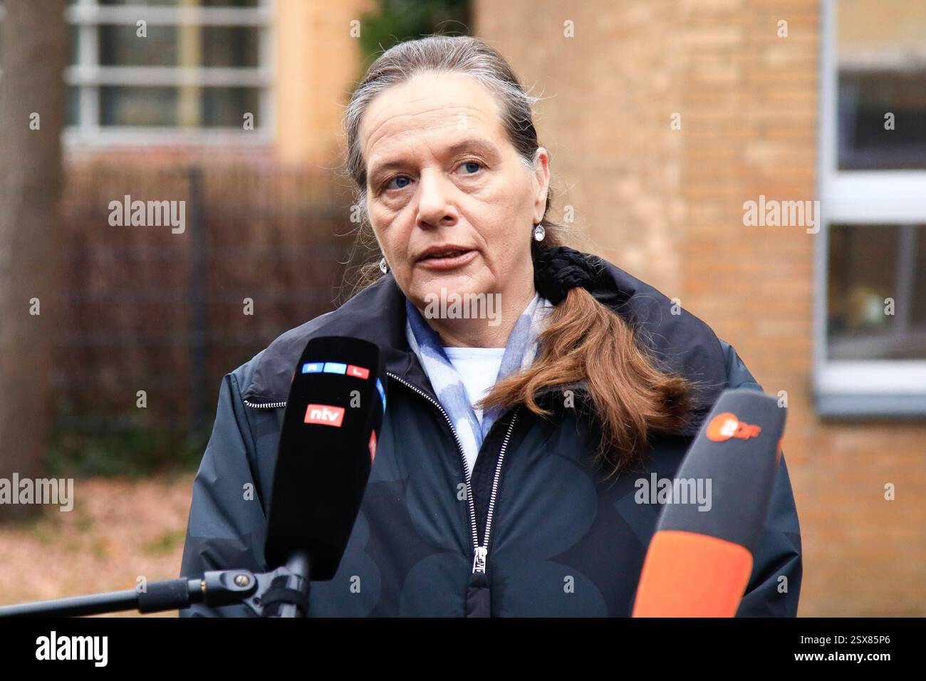 Bundestagswahl 2025 - Stimmabgabe des Bundespräsidenten bei der ...