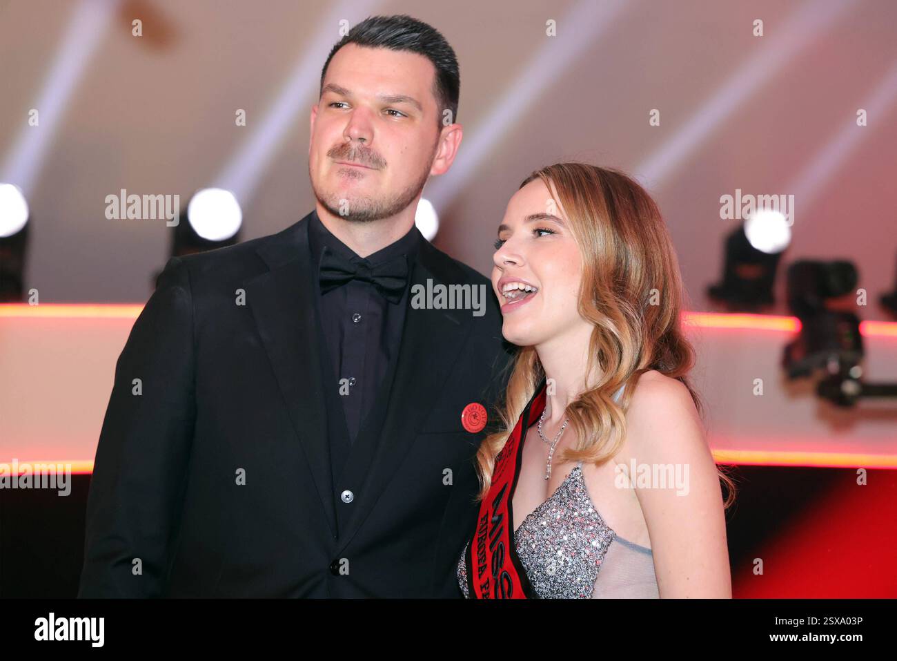 Miss Germany Awards Finale 2025 Miss Germany 2025 Valentina Busik und ...