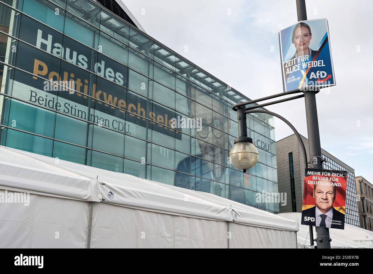 2025-02-23,Berlin,Wahl zum 21. Deutscher Bundestag am 23. Februar 2025,Wahlabend im Konrad ...