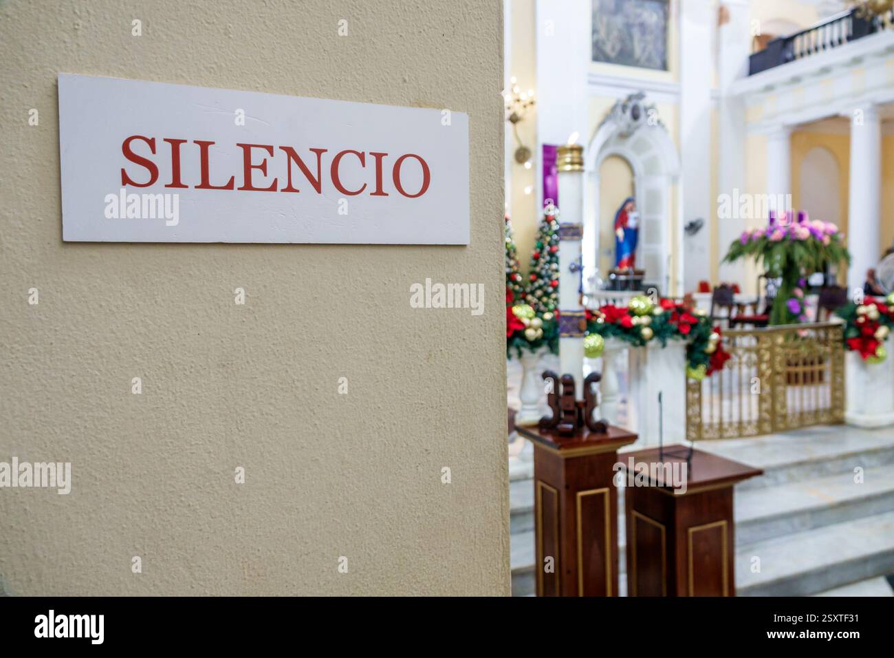 San Juan Puerto Rico, Viejo Old San Juan, Calle del Cristo, Basilika Menor de San Juan Bautista ...