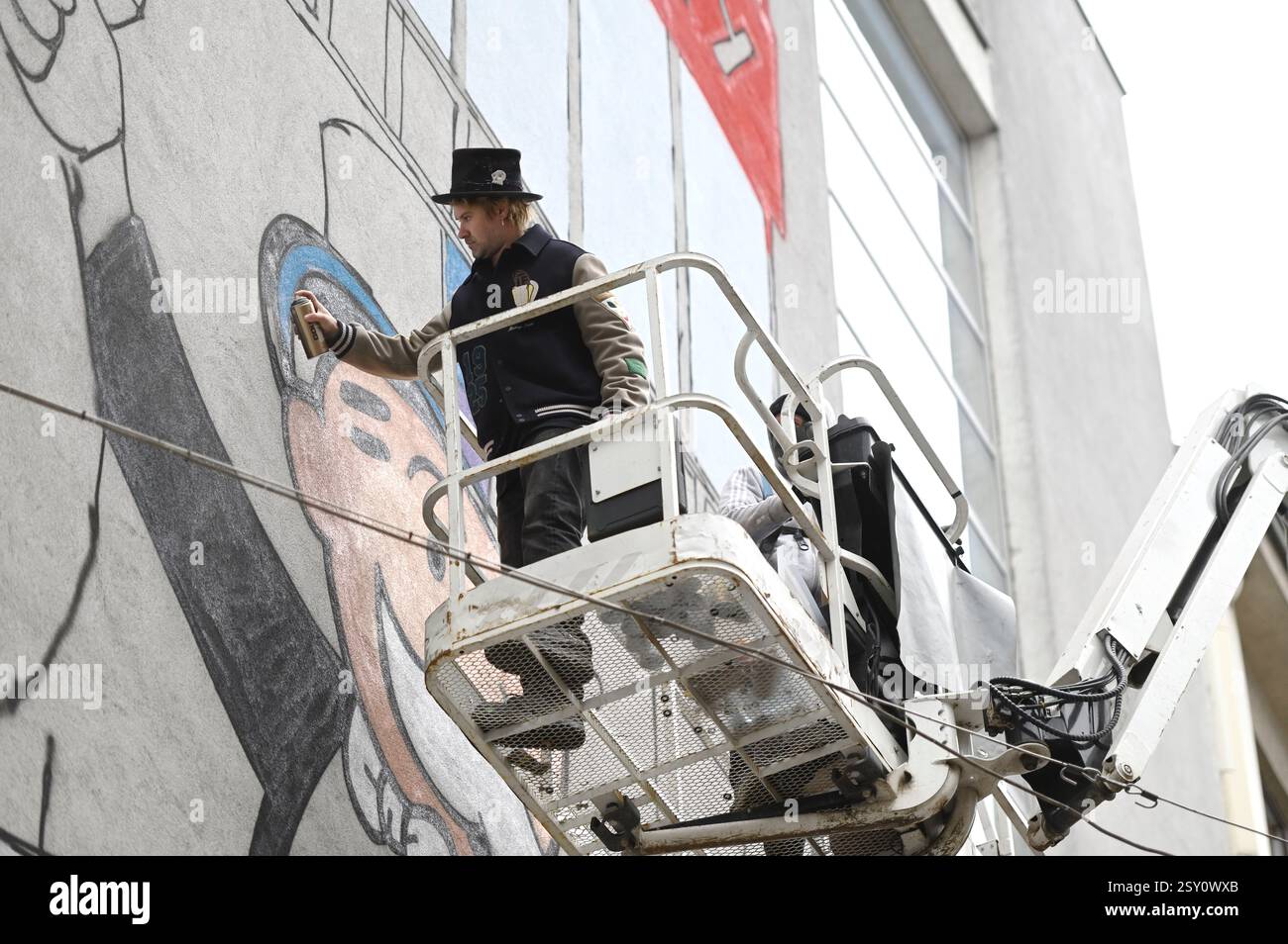Wien, Österreich. Februar 2025. Alec Monopoly schafft eine Hommage an ...
