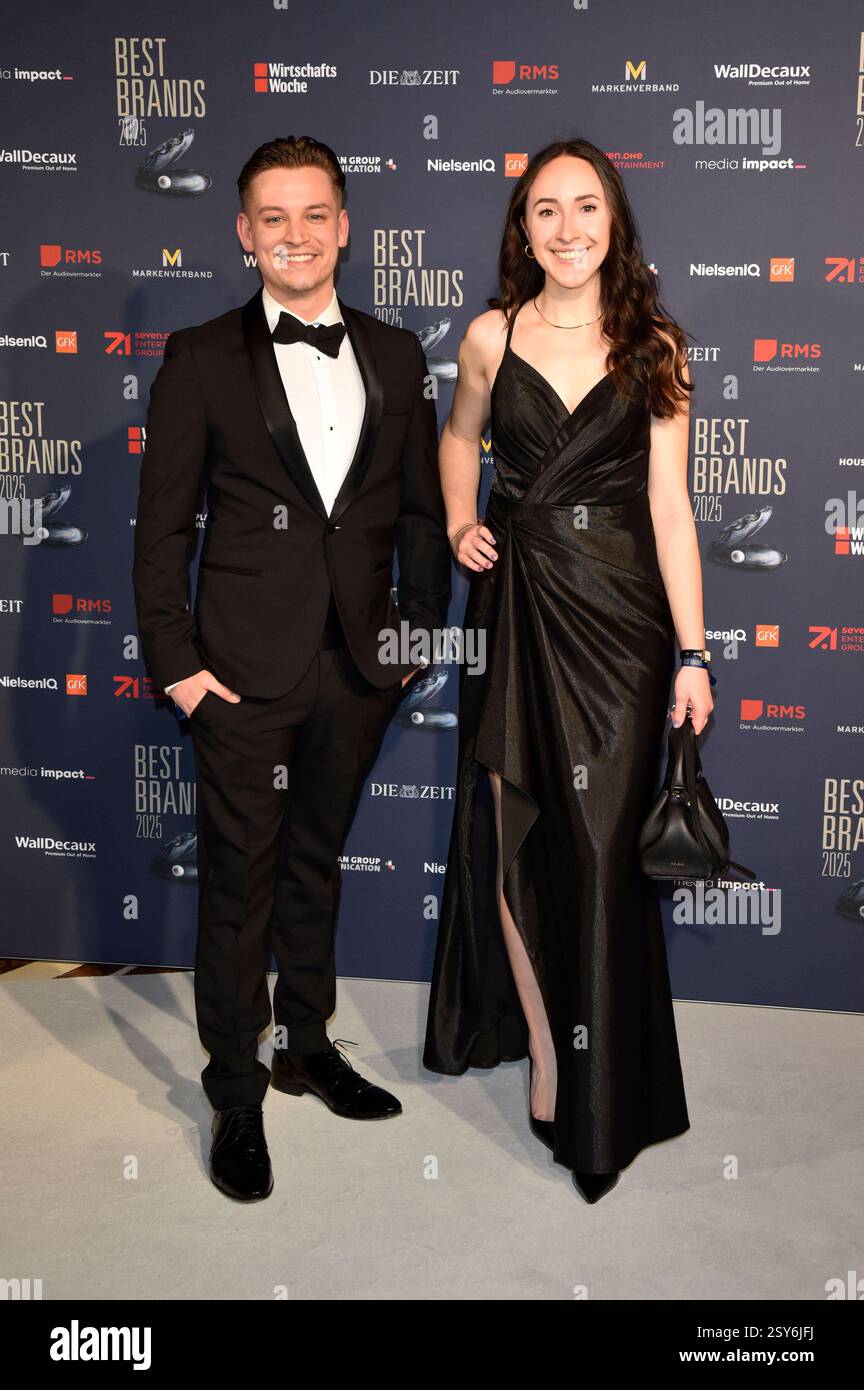Marcel Mayr und Julia Behnke bei der 22. Verleihung der Best Brands ...