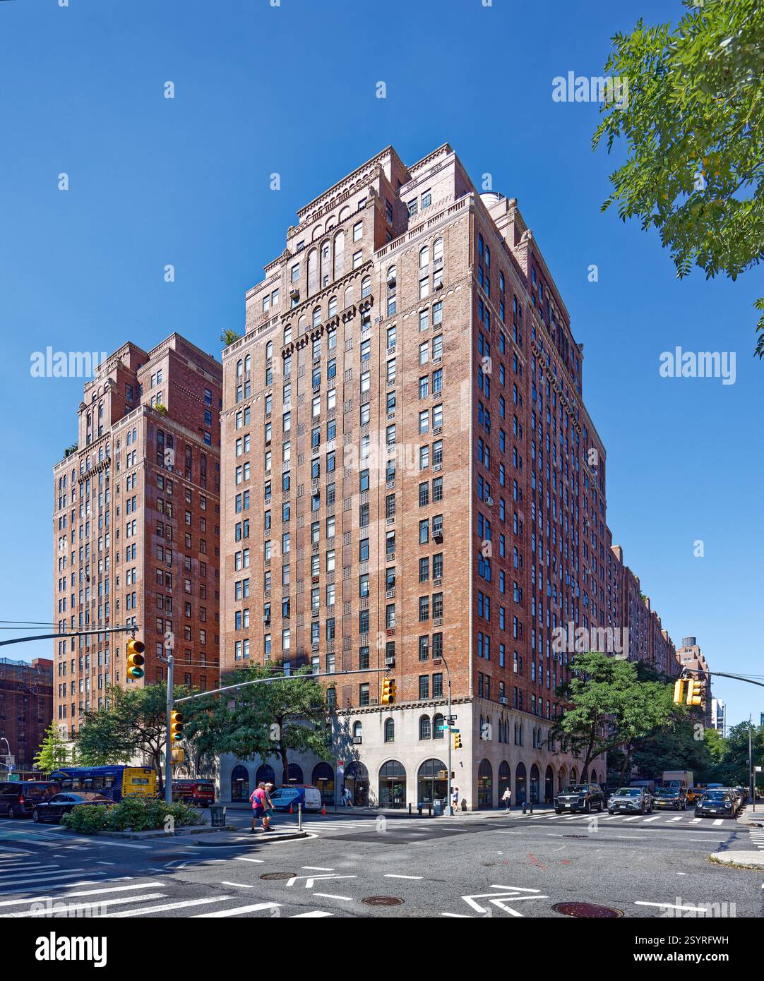 Die London Terrace Towers sind die vier Eckgebäude, die heute als Co ...
