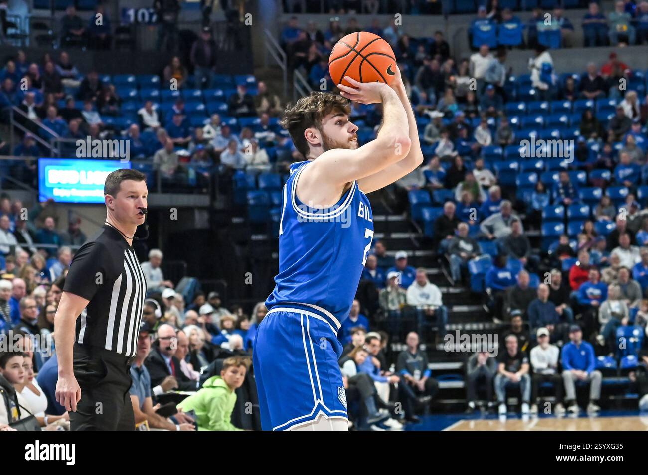 1. MÄRZ 2025: Gibson Jimerson (24) von Saint Louis Billikens wirft ...