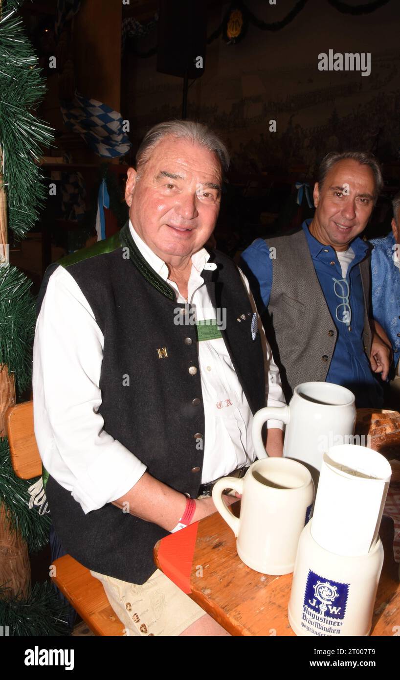 Helmut schmid -Fotos und -Bildmaterial in hoher Auflösung – Alamy