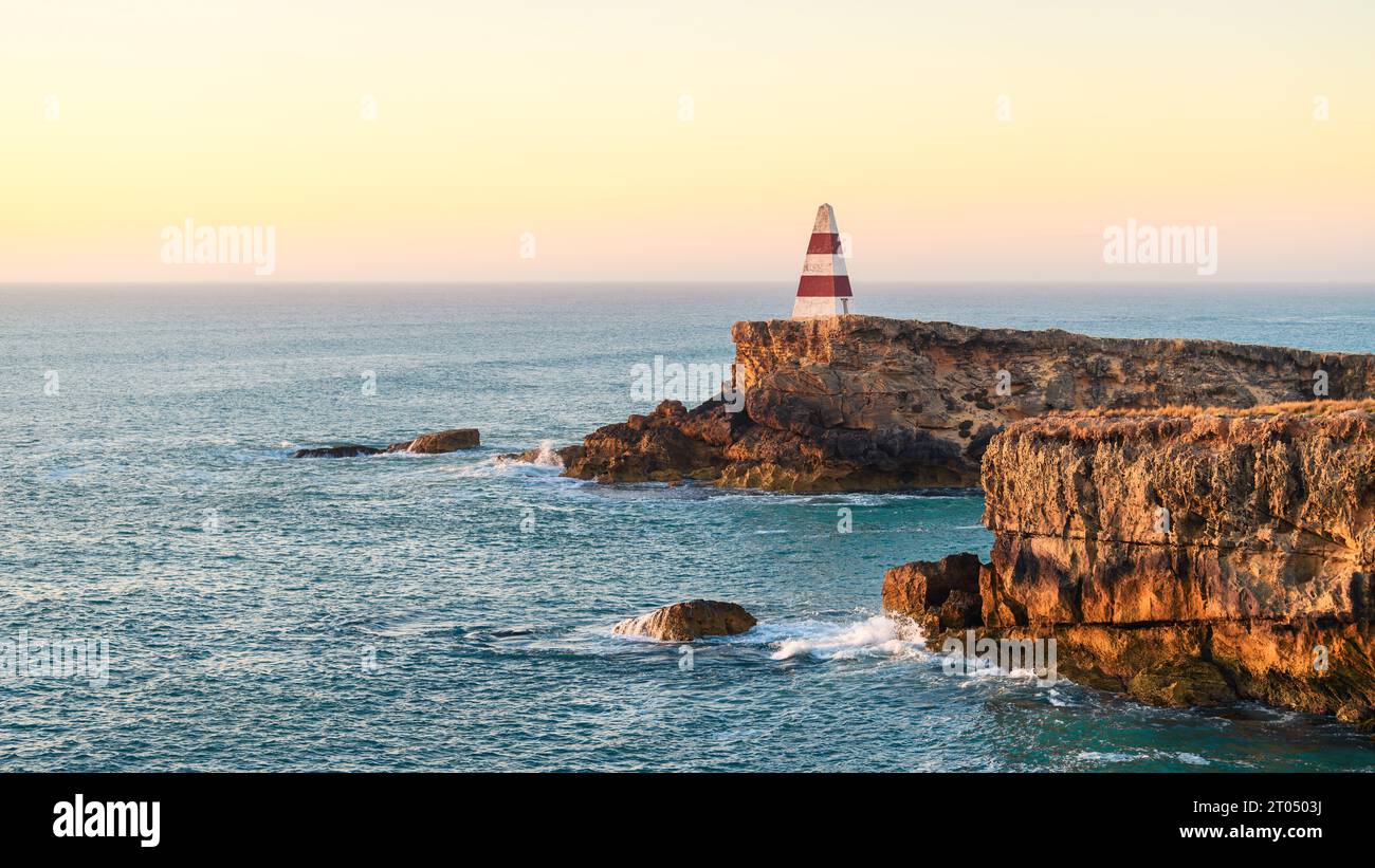 Kalkstein küste -Fotos und -Bildmaterial in hoher Auflösung – Alamy