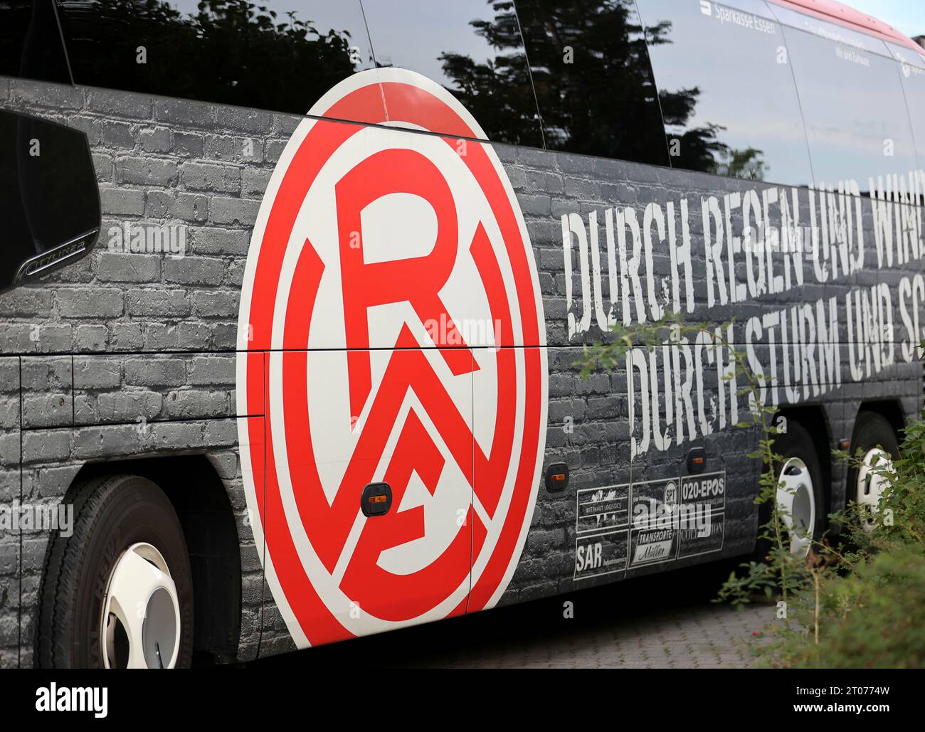 Unterhaching, Deutschland. Oktober 2023. Unterhaching, Deutschland 04 ...