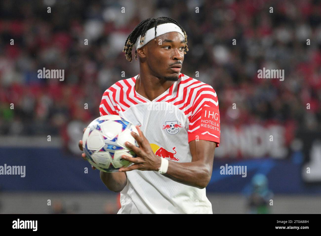 Leipzig, Deutschland. Oktober 2023. Mohamed Simakan (RB Leipzig) mit ...