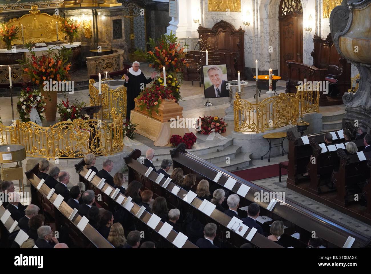 Hamburg, Deutschland. Oktober 2023. Oberpfarrer Alexander Röder steht ...