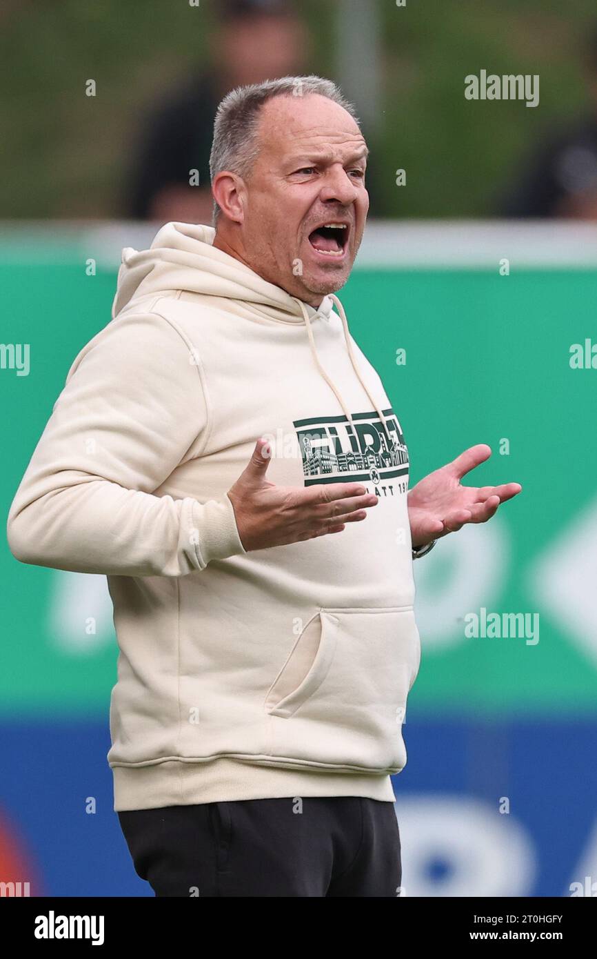 07. Oktober 2023, Bayern, Fürth: Fußball: 2. Bundesliga, SpVgg Greuther ...