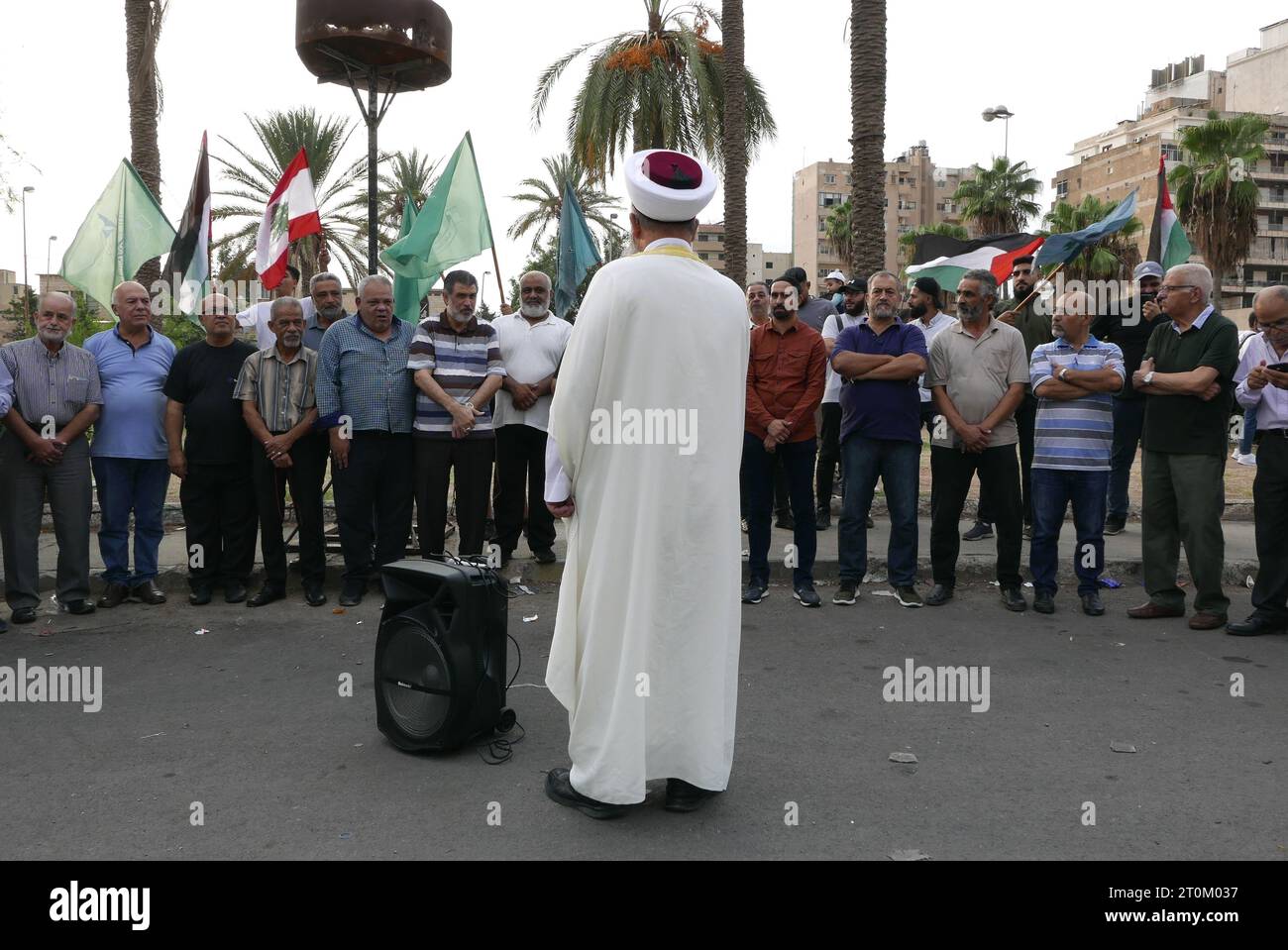 Saida, Libanon. Oktober 2023. Aktivisten feiern den Angriff der Hamas ...