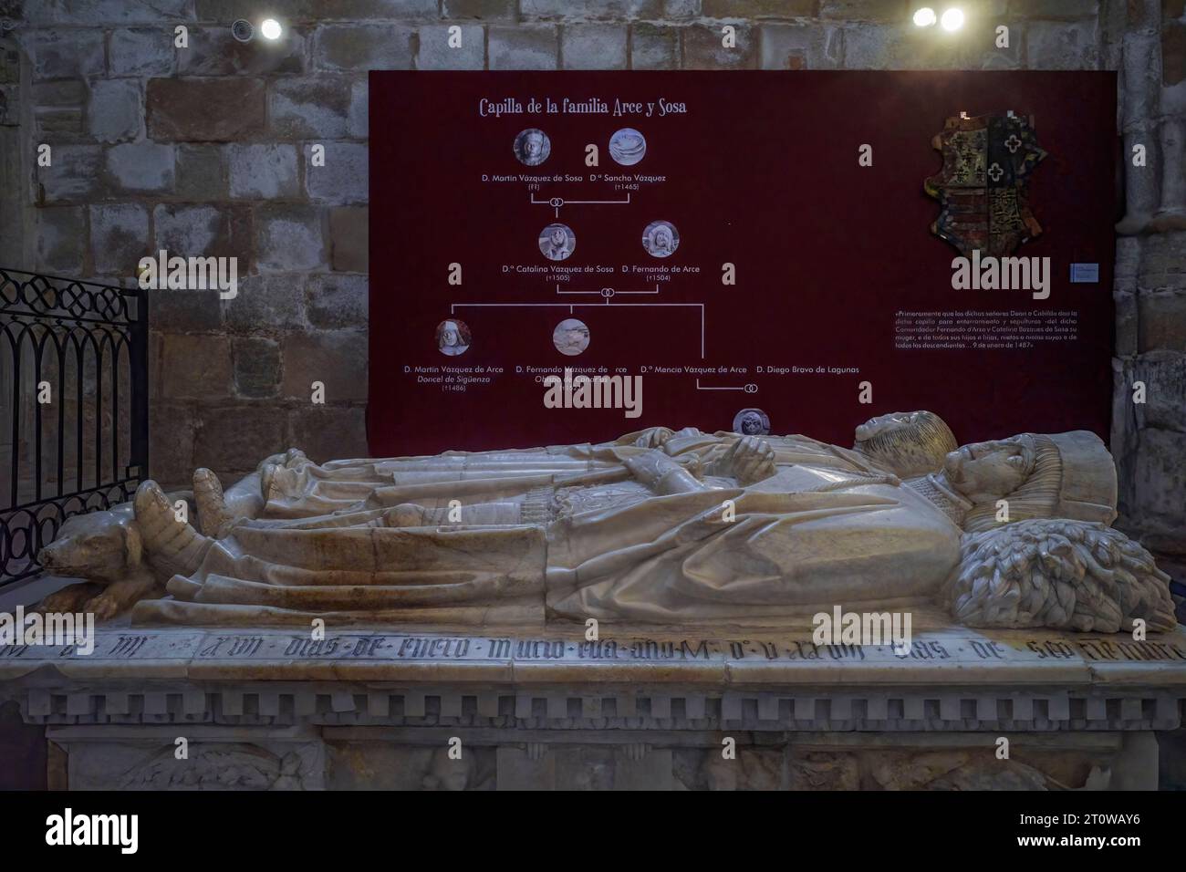 Santa maria de arce -Fotos und -Bildmaterial in hoher Auflösung – Alamy