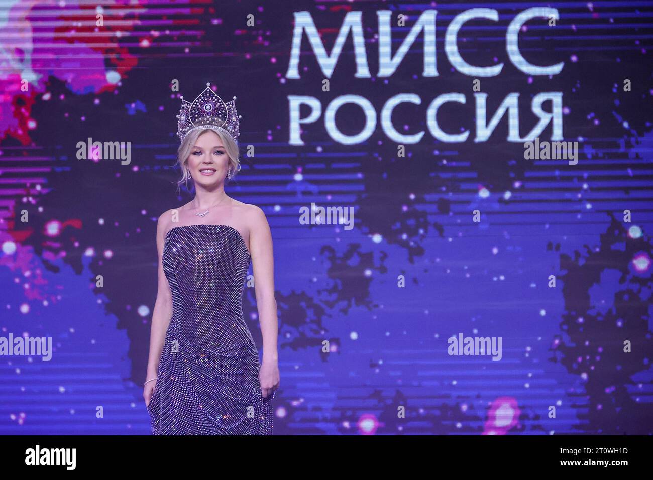 09.10.2023. Russland. Moskau. Die Siegerin des Titels „Miss Russia 2022 ...