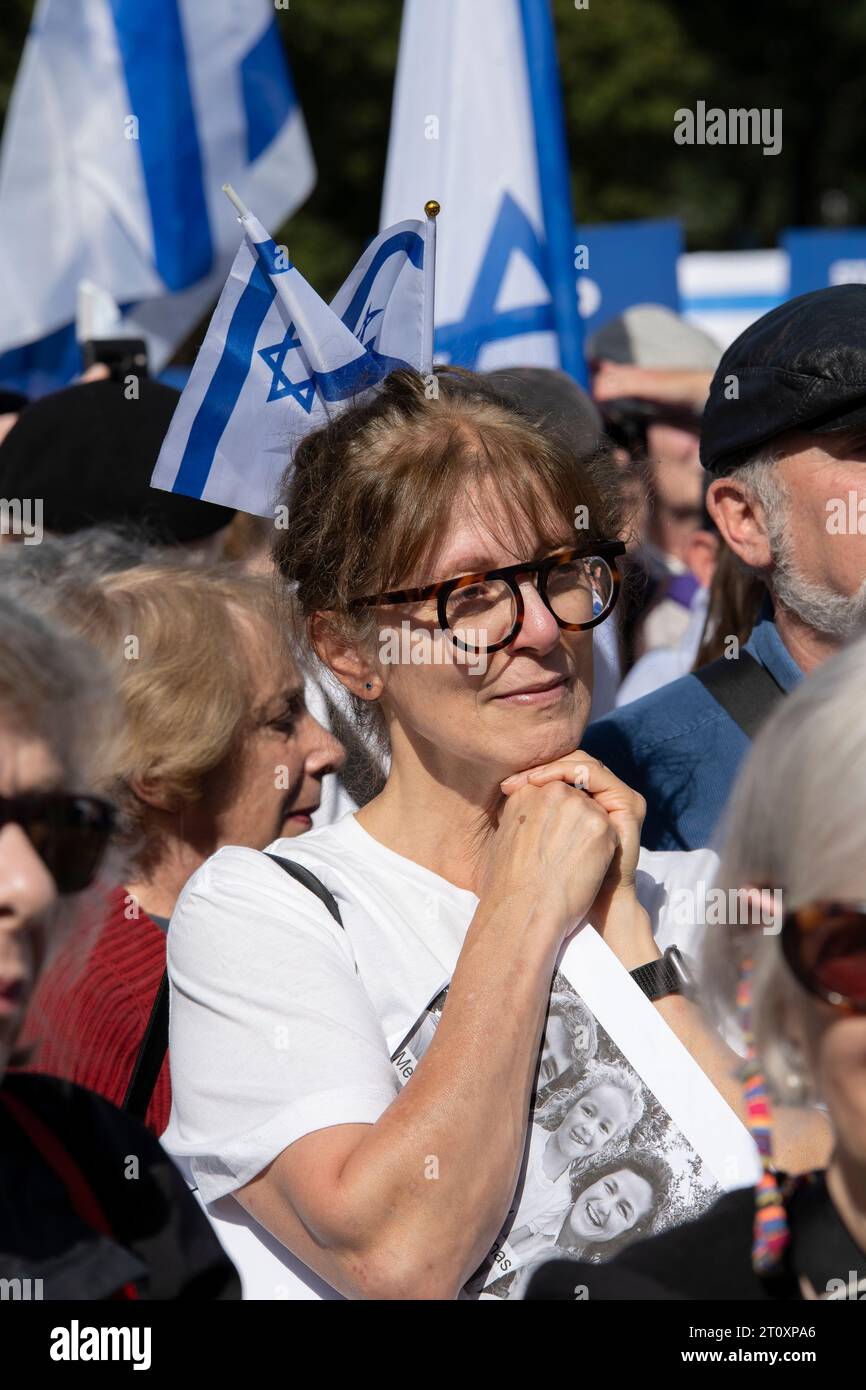 Boston, Massachusetts, USA 9. Oktober 2023 Menschen, die Israel nach ...