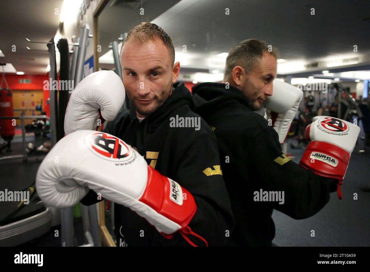 Boxer ben jones -Fotos und -Bildmaterial in hoher Auflösung – Alamy