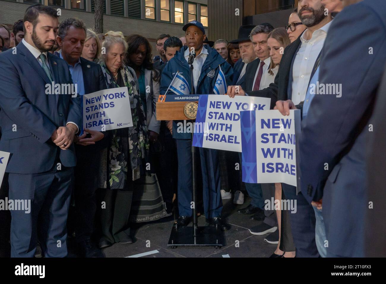Der Bürgermeister von New York City, Eric Adams, spricht bei einer ...