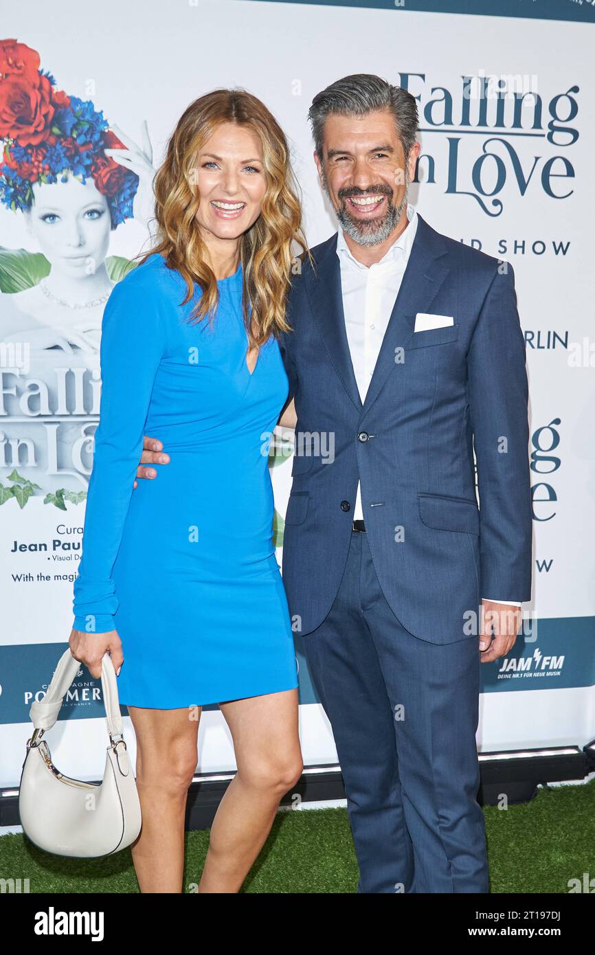 Ella endlich und Marius Darschin - Weltpremiere der Grand Show FALLING ...