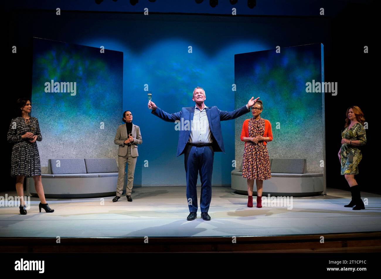 Sandrine Guiraud, Simone Ritscher, Michael Roll, Dominique Siassia und ...