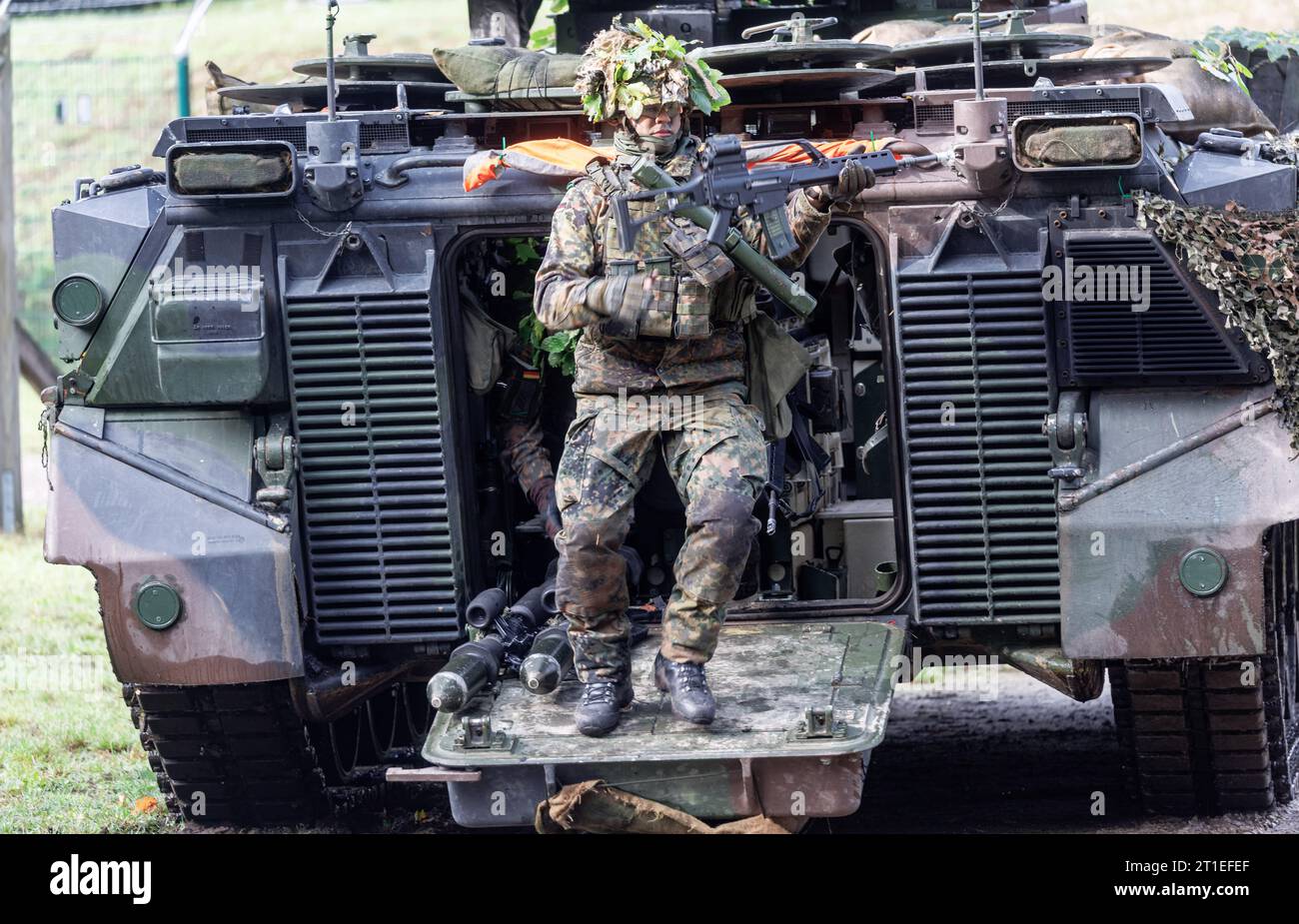 Hagenow, Deutschland. Oktober 2023. Ein gepanzerter Infanterie-Mann ...