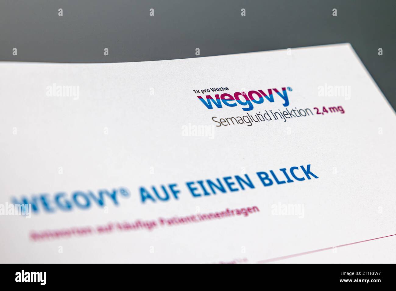 Redaktionell: Unterlagen zur Abnehmspritze Wegovy von Novo Nordisk ...