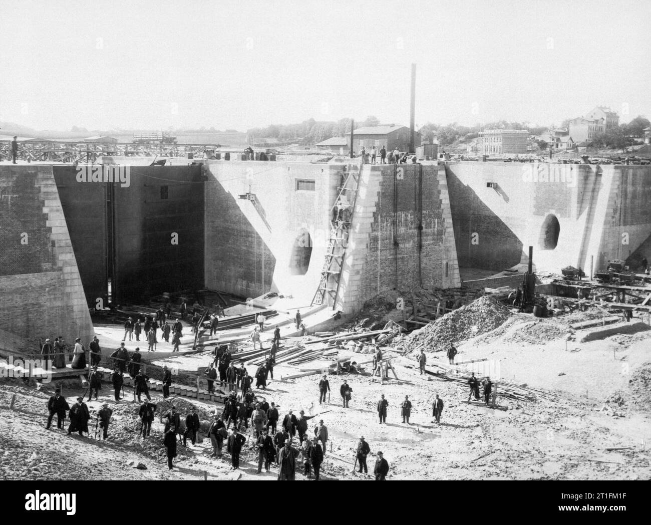 Deutschland vor dem Ersten Weltkrieg 1890–1914 der Bau des Kieler Kanals, 1887–1895. Die riesige ...