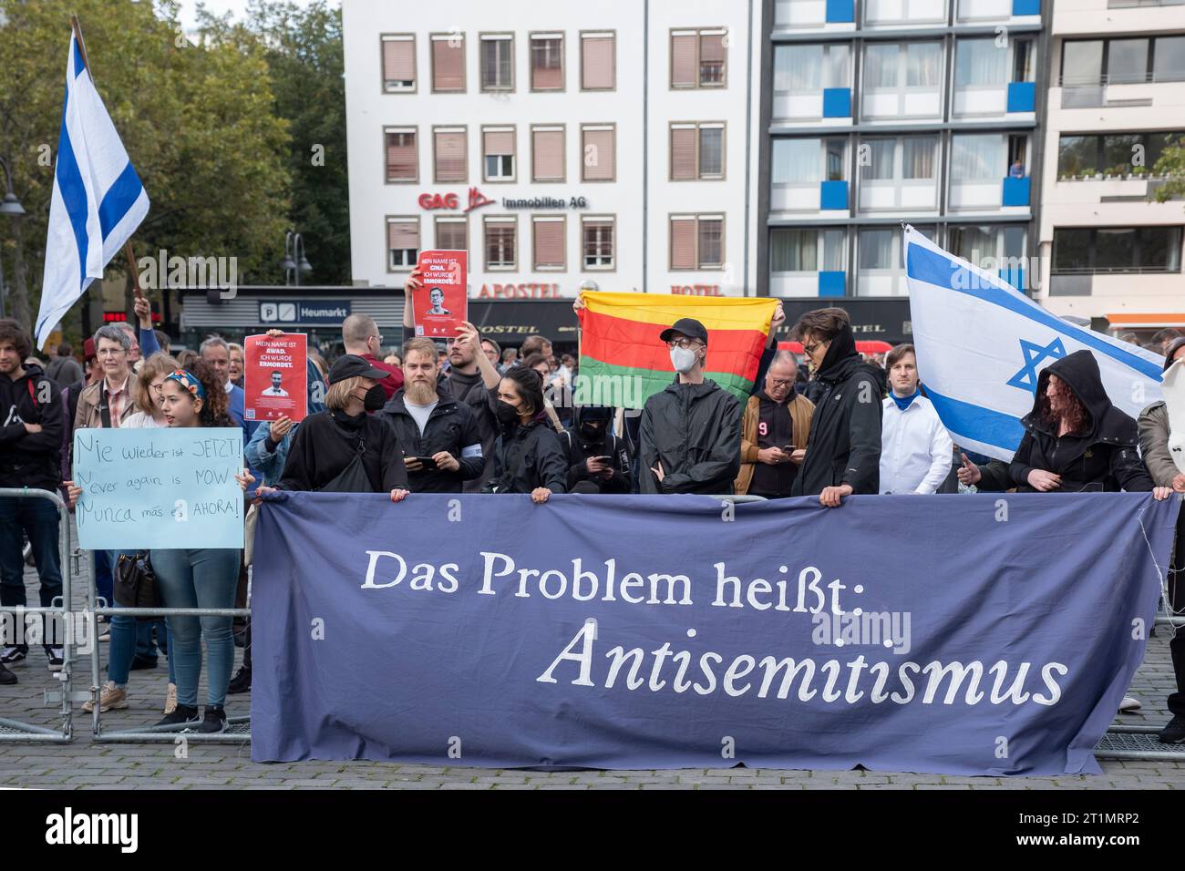 Am 14.10.2023 finden auf dem Kölner Heumarkt sowohl eine ... Am 14.10.2023 finden auf dem Kölner Heumarkt sowohl eine ...