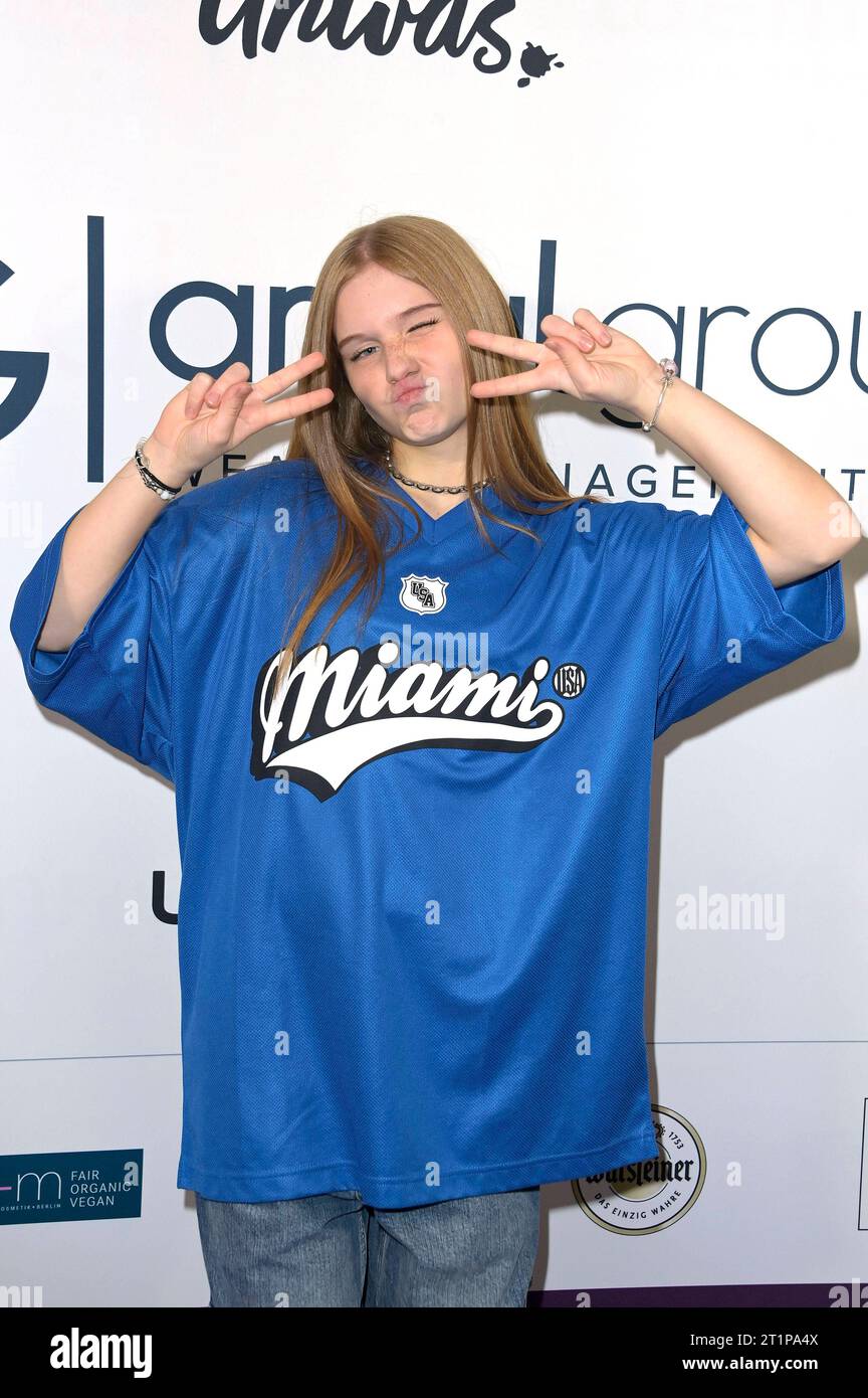 Emma Filipovic bei der 12. Laughing Hearts Charity Gala 2023 Hotel ...