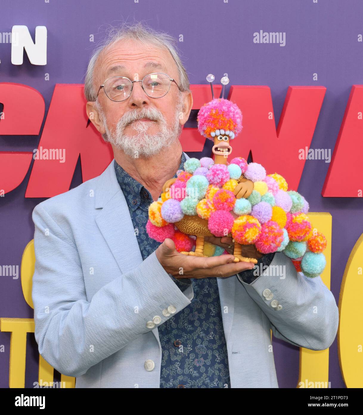 Peter Lord und Chicken Character Babs, Chicken Run: Dawn of the Nugget ...