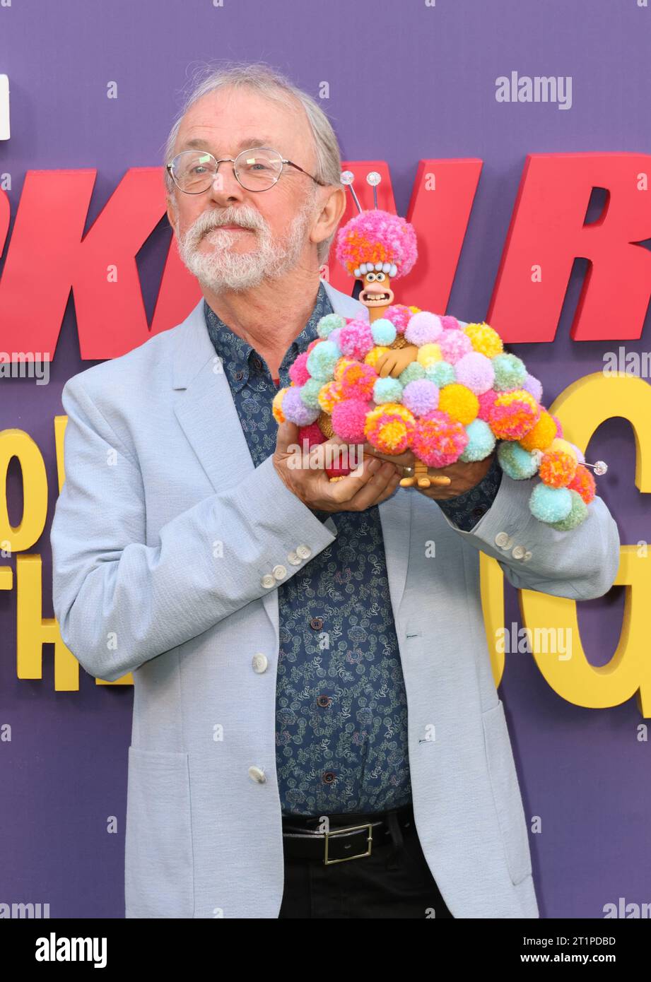 Peter Lord und Chicken Character Babs, Chicken Run: Dawn of the Nugget ...