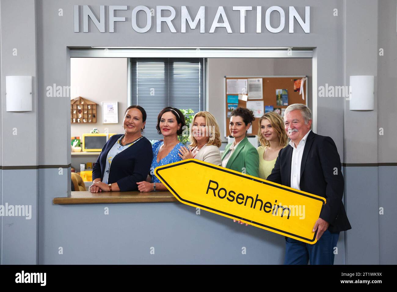 Fotocall Rosenheim-Cops am 14.10.2023 in den Bavaria Studios in ...