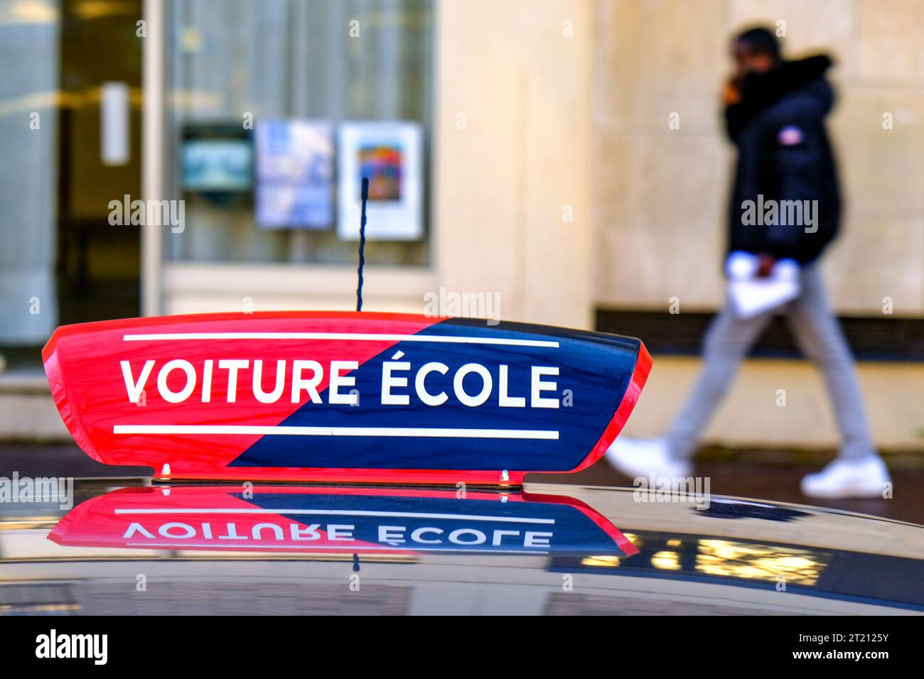 Fahrschule führerschein -Fotos und -Bildmaterial in hoher Auflösung – Alamy