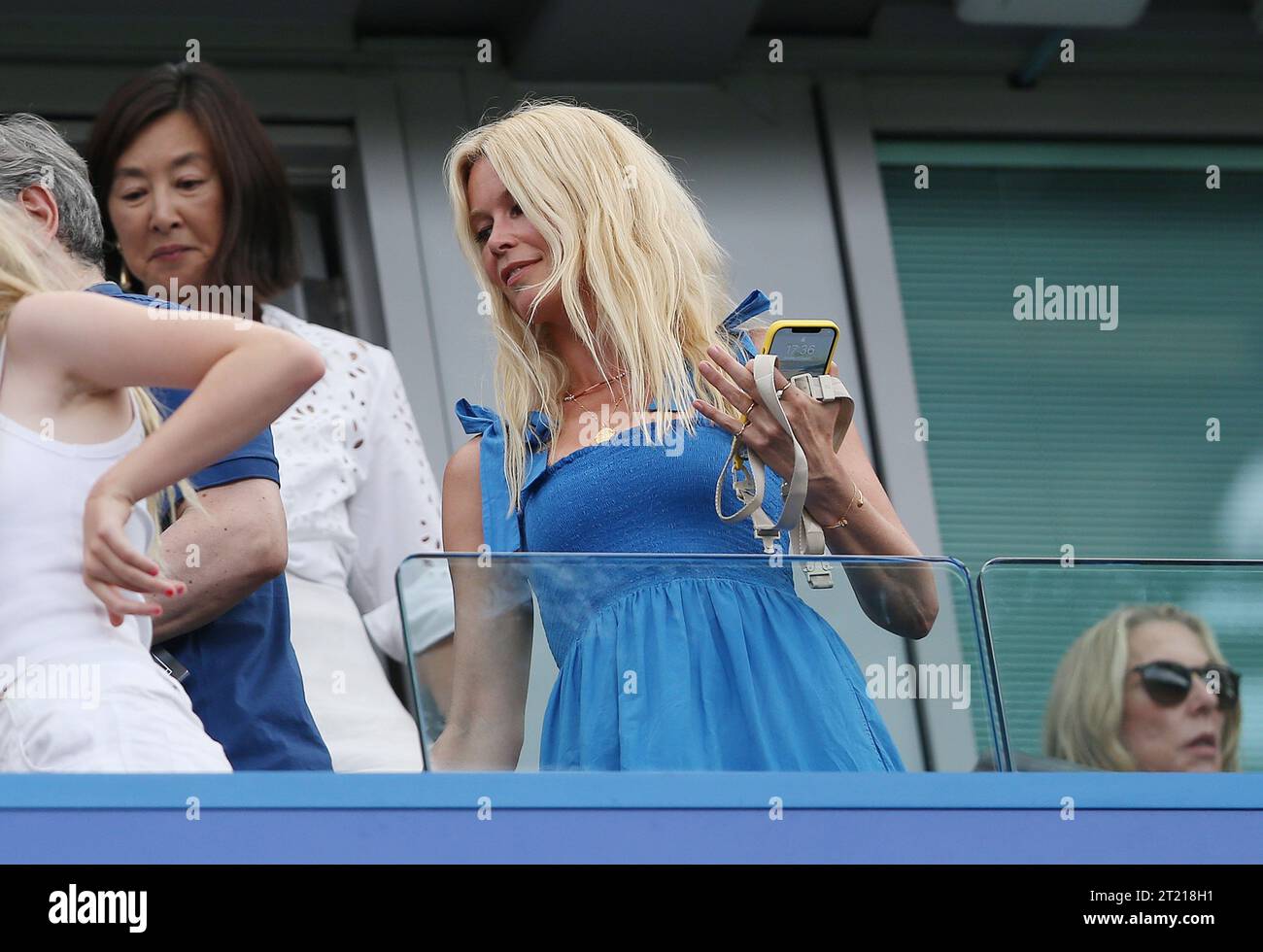 Claudia schiffer 2022 -Fotos und -Bildmaterial in hoher Auflösung – Alamy