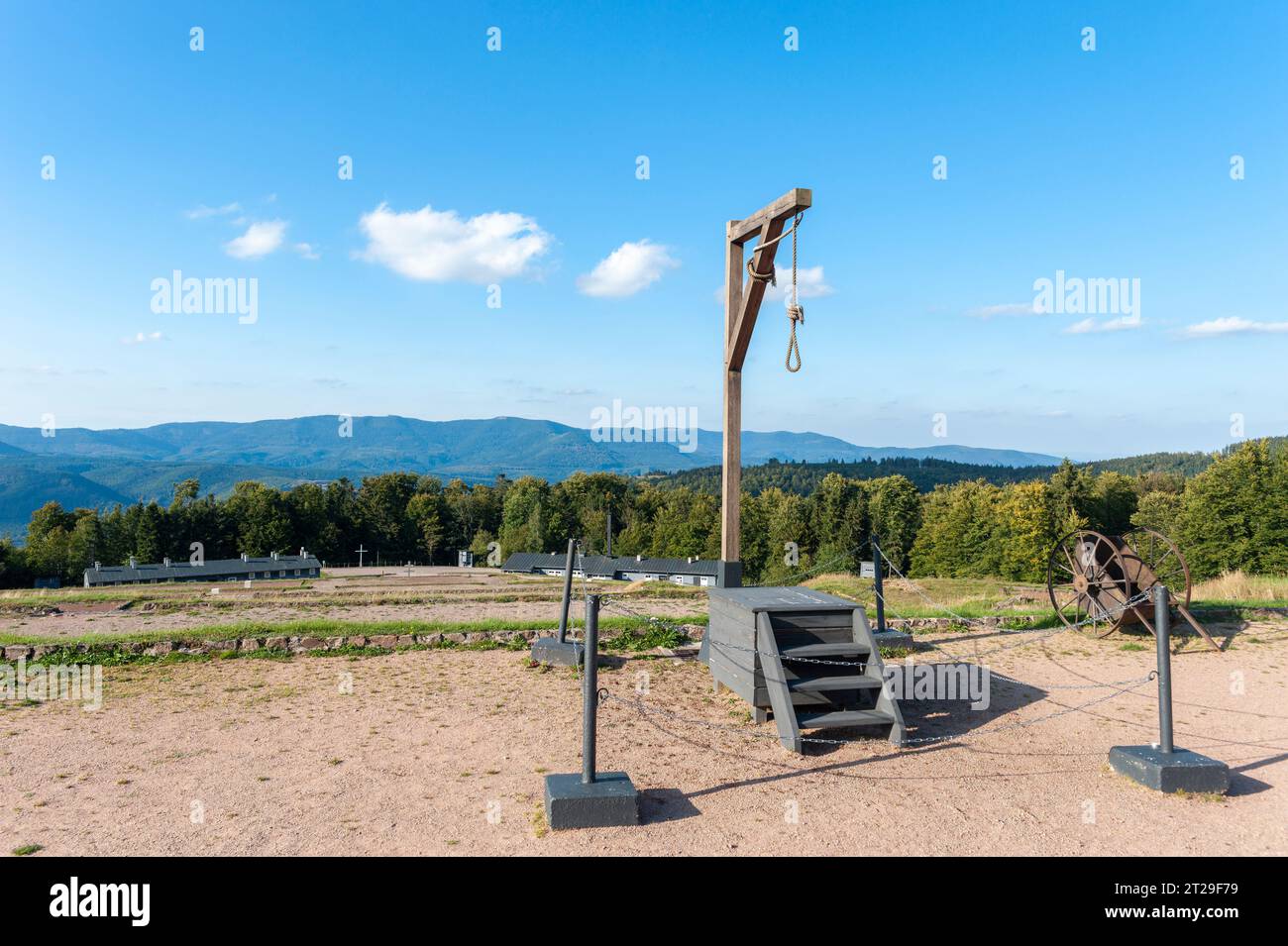 Hinrichtung galgen kz -Fotos und -Bildmaterial in hoher Auflösung – Alamy