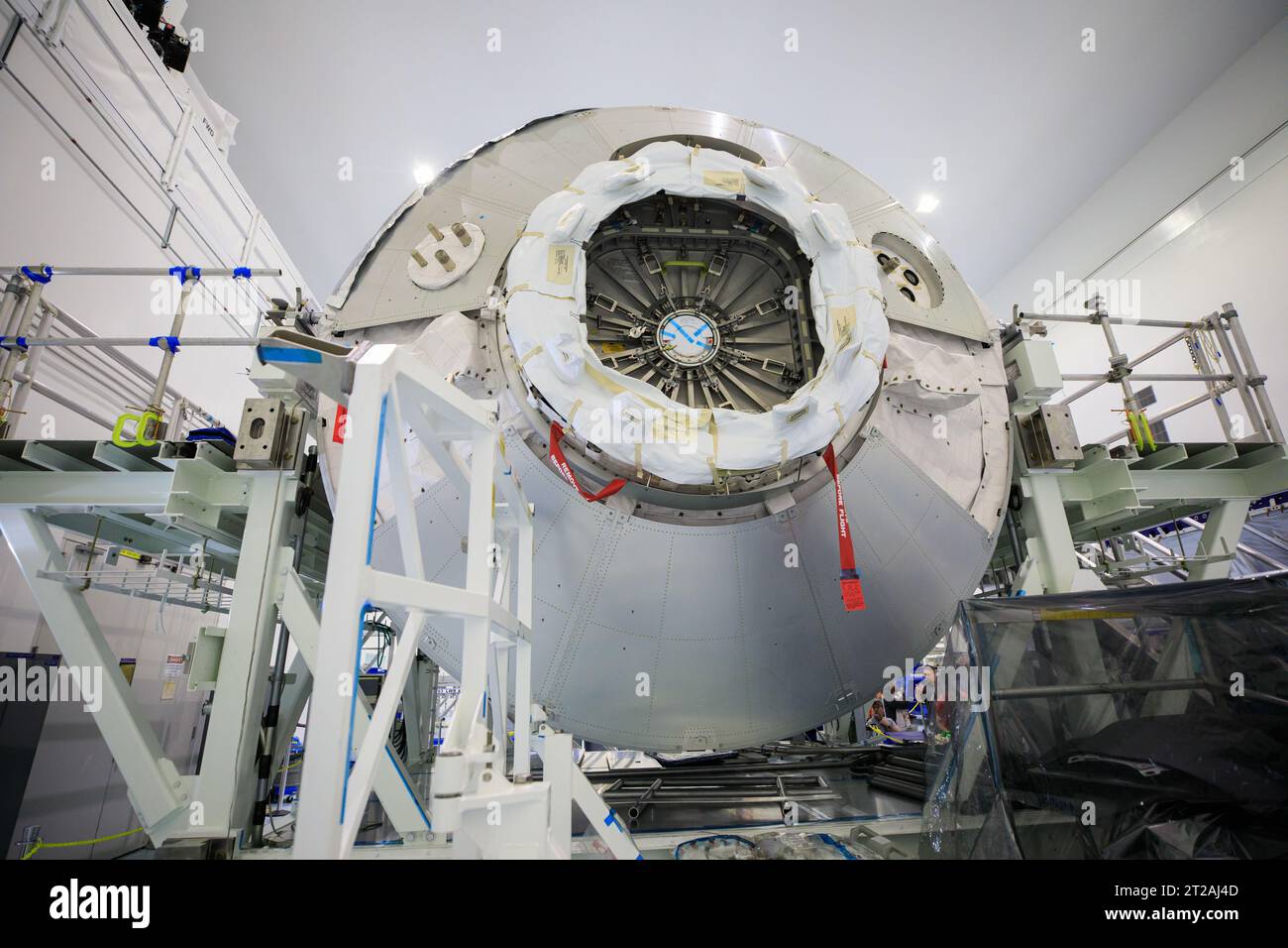 Raumstation verarbeitungsanlage high bay -Fotos und -Bildmaterial in ...