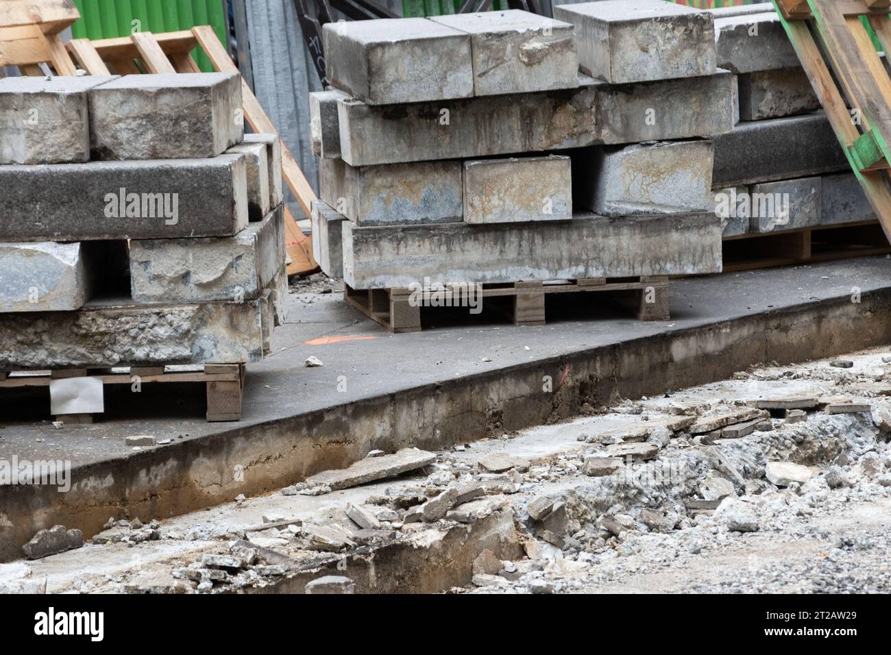 Straßenreparationen in der Stadt. Paris, Frankreich. Städtische ...