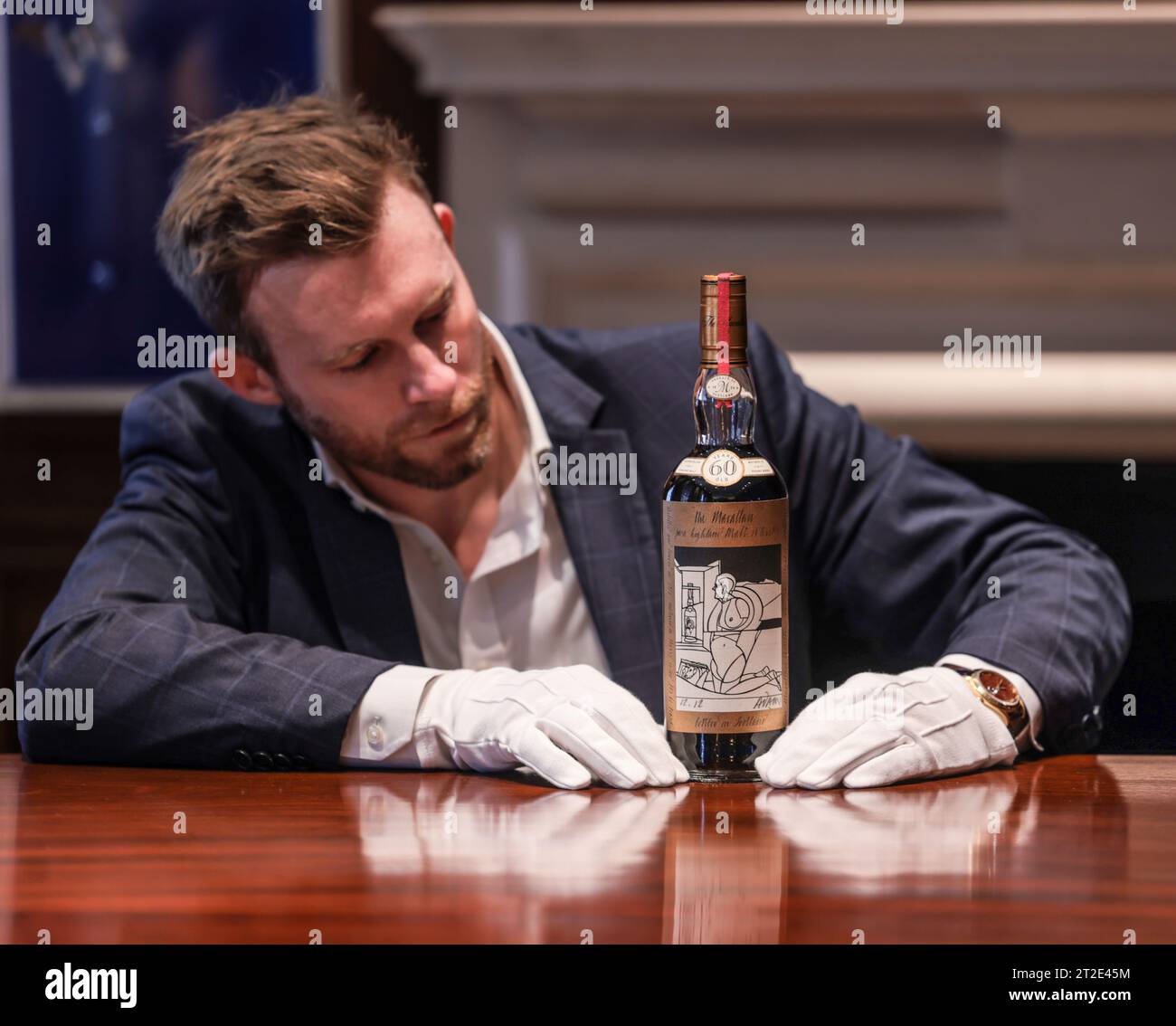 Teuerste flasche whisky der welt -Fotos und -Bildmaterial in hoher ...