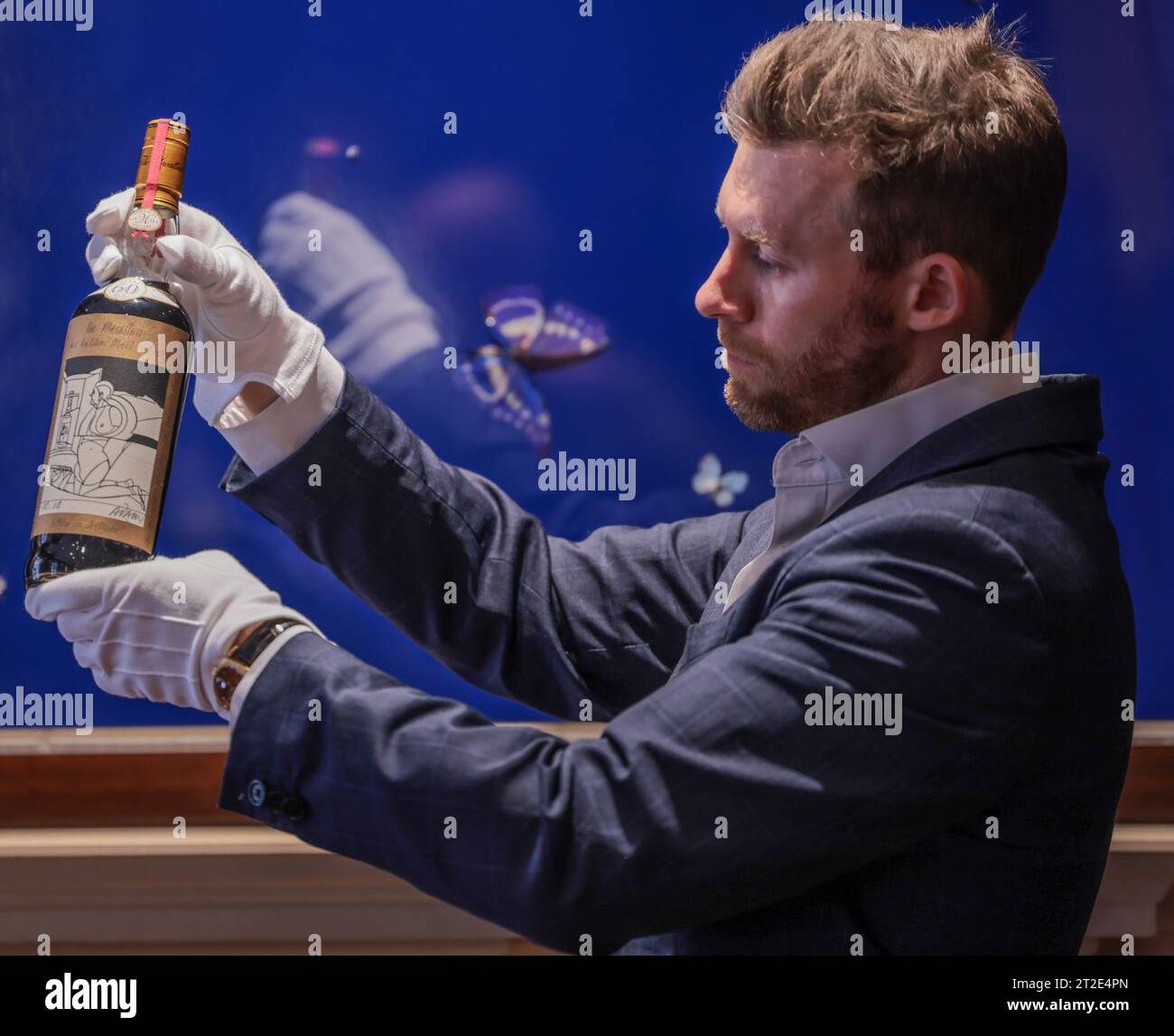 London, Großbritannien. Oktober 2023. Die teuerste Flasche Whisky, die ...