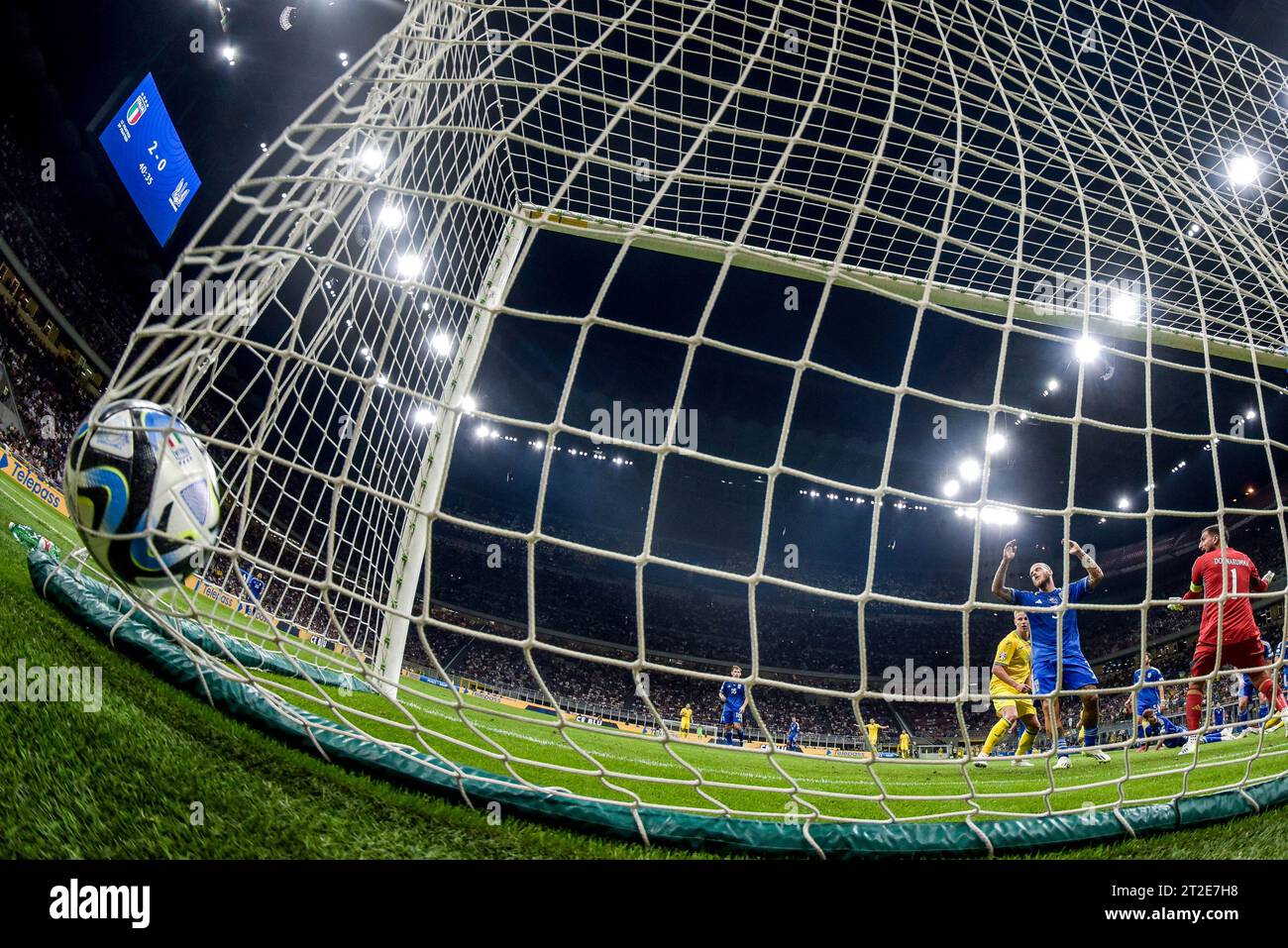 Italien ball im netz -Fotos und -Bildmaterial in hoher Auflösung – Alamy