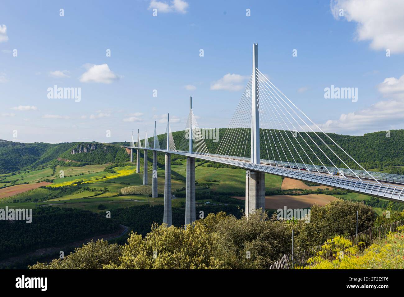 Pont de millau -Fotos und -Bildmaterial in hoher Auflösung – Alamy
