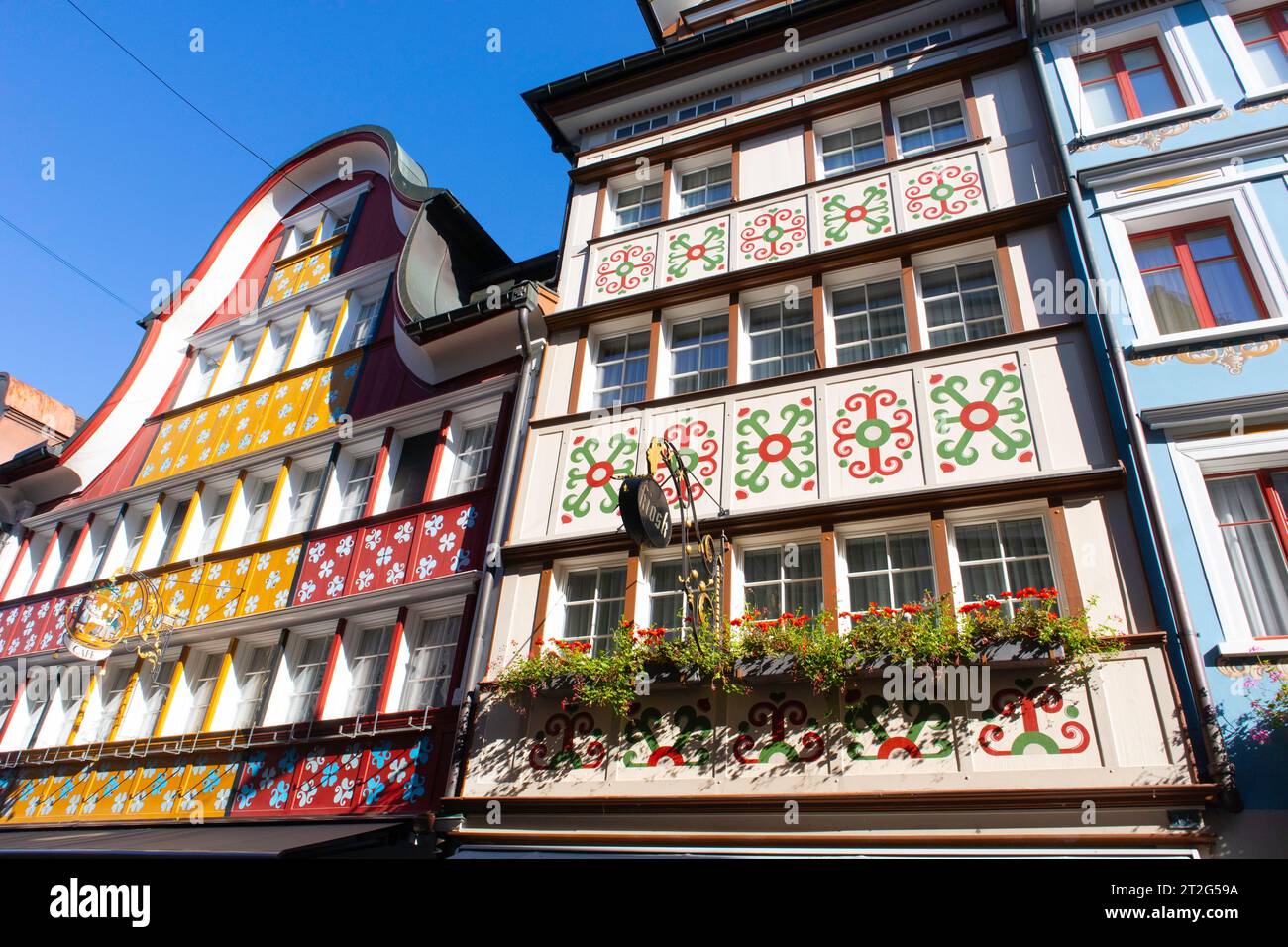 Romantische schweizer architektur -Fotos und -Bildmaterial in hoher ...