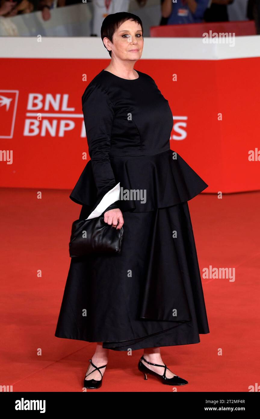 Roberta Torre bei der Premiere des Kinofilms 'Mi fanno male i capelli' auf dem 18 ...
